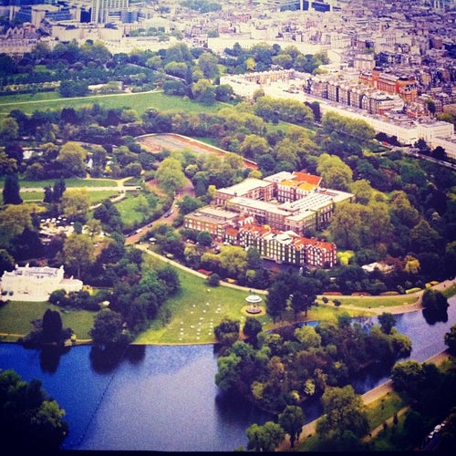 Regent's University London - 1 Inner Circle - London