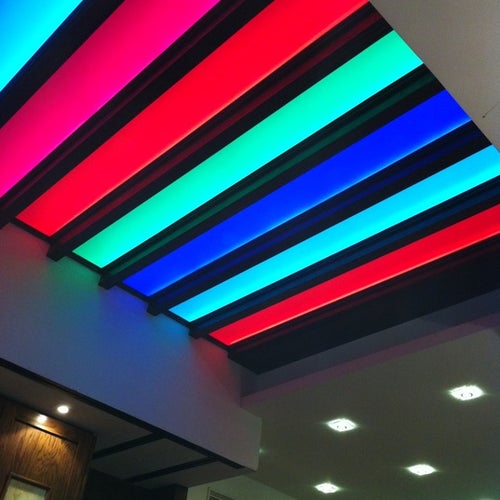 Corner 28 旺角 - 135-24 40th Rd - Flushing