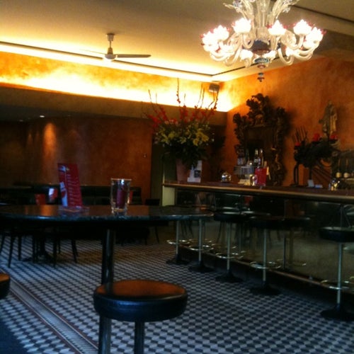 Campari Bar - Theaterplatz - Basel