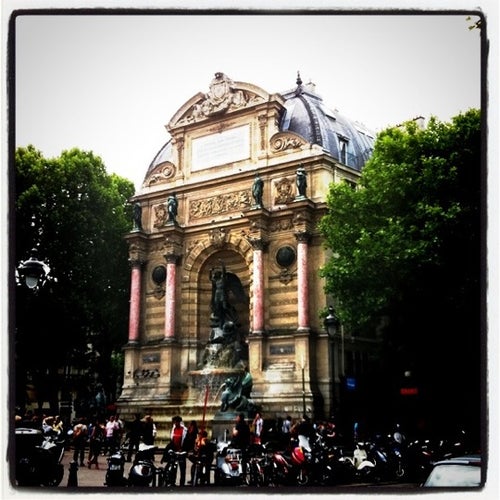 Place Saint-Michel - Place Saint-Michel - Paris
