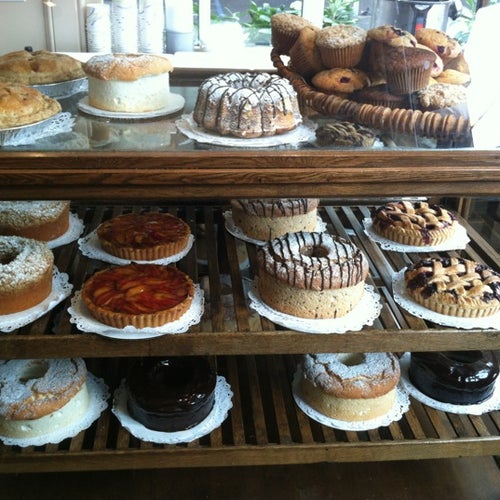 Diane's Bakery Cafe - 23 Bryant Ave - Roslyn