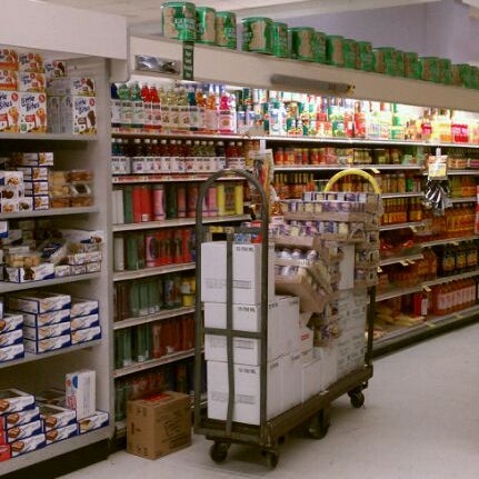 Super Foodtown - 300 W 145th St - New York