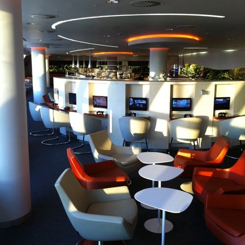 SkyTeam VIP Lounge - Terminal 4, near Gate 10 - Hounslow