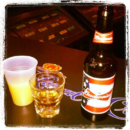 Ledo's Tavern - 2608 N High St - Columbus