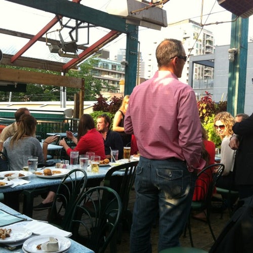 Hemingway's - 142 Cumberland St. - Toronto