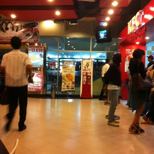 Plaza Cibubur - Jalan Raya Alternatif (Trans Yogie) - Bekasi