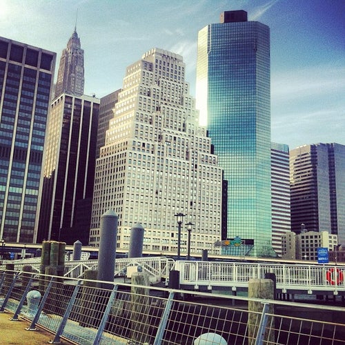 NY Waterway Ferry - Wall St/Pier 11 Terminal - South St - New York