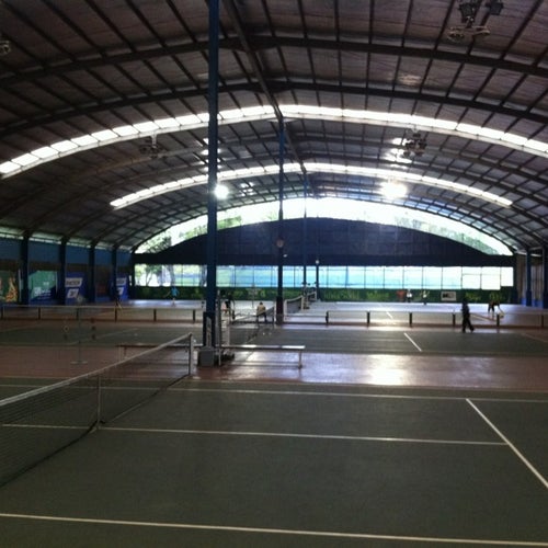 Lapangan Tenis Indoor Siliwangi - Ajendam III Siliwangi - Bandung