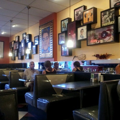 City Diner - 3139 S Grand Blvd - St Louis