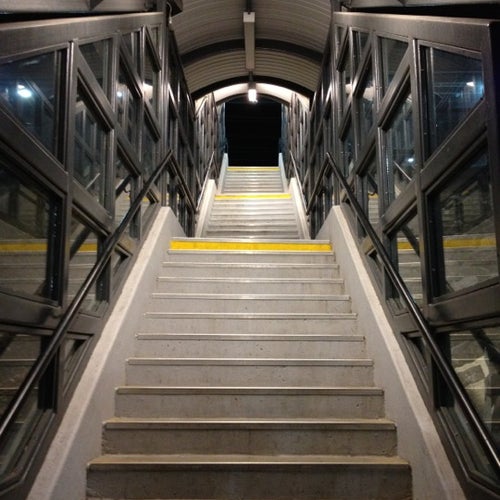 NJT - Metropark Station (NEC) - 100 Middlesex Tpke - Iselin