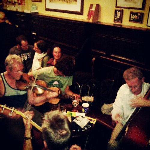 Sandy Bell's - 25 Forrest Rd. - Edinburgh