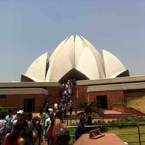 Lotus Temple (Bahá'í House of Worship) - Bahapur, Kalkaji - New Delhi