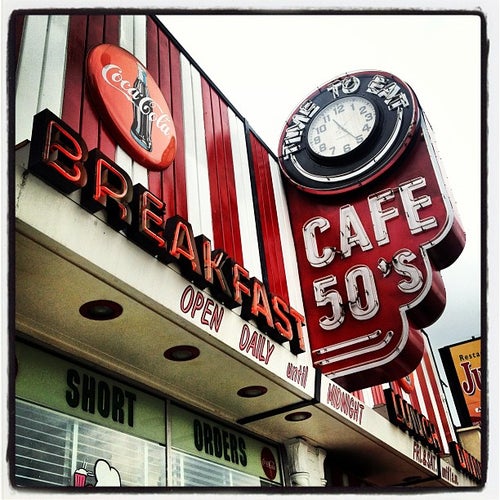 Cafe 50s - 11623 Santa Monica Blvd - Los Angeles