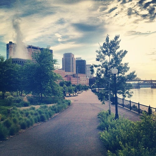 Upper Landing Park - Shepard Road - Saint Paul