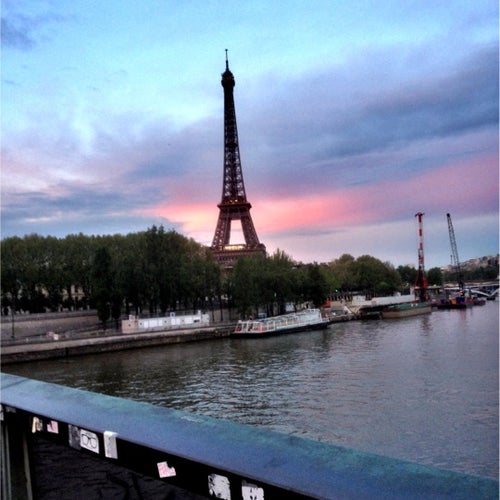 Alma Bridge (Pont de l'Alma) - Pont de l'Alma - Paris