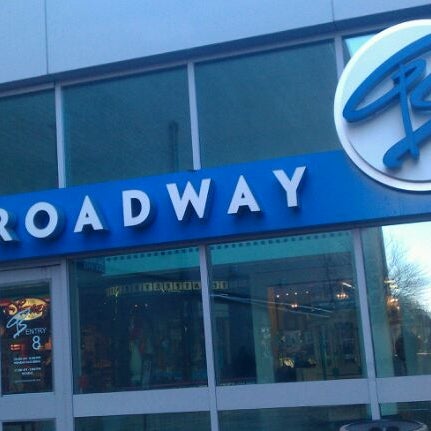Broadway Commons - 358 N. Broadway Mall - Hicksville