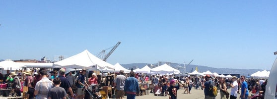 Alameda Point Antiques Faire - Flea Market in Alameda Point