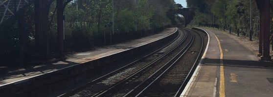 Bursledon Railway Station (BUO) - Bursledon and Old Netley - 4 tips