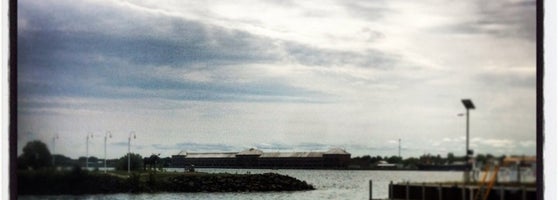 Sault Ste Marie Waterfront - Waterfront in Downtown Sault Ste. Marie ...
