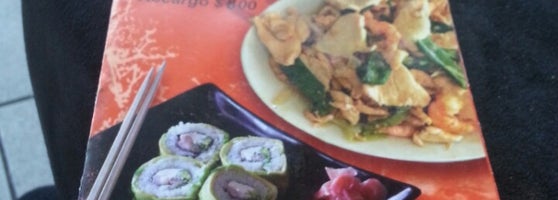 Yami Yami Comida China / Sushi - Restaurante asiático
