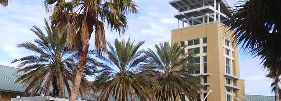 Largo Public Library - Largo, FL