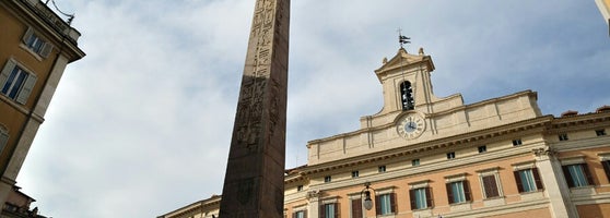 Piazza di Montecitorio - Plaza in Roma