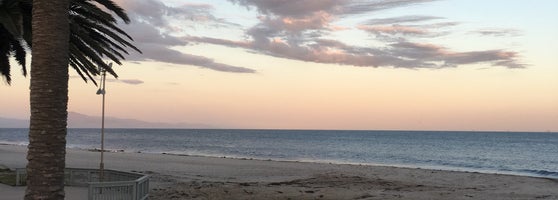 Leadbetter Beach & Park - 15 tips from 2095 visitors