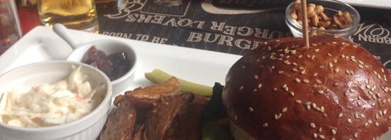 Tuning Bar & Burger - Zsidónegyed - Akácfa u. 45.