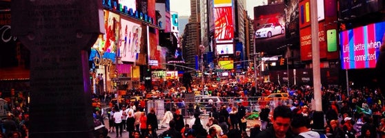Red Stairs Times Square - Plaza in Theater District
