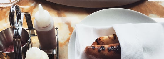 Menton - French Restaurant in Boston