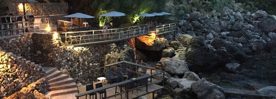 La Grotta - Beach Bar