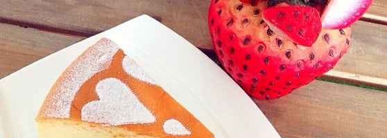 Shervone Cakes - Krystal Point