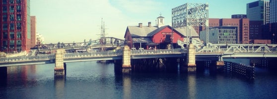 Fort Point Channel - Seaport District - Boston, MA
