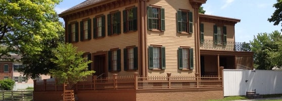 Lincoln Home National Historic Site - Historic and Protected Site
