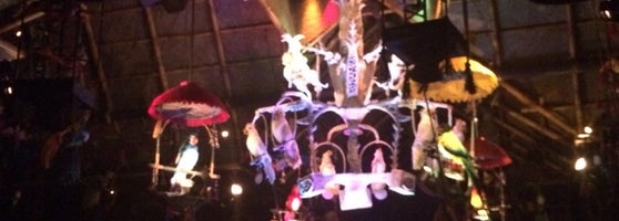 Walt Disney's Enchanted Tiki Room - Walt Disney World Resort - 111 tips
