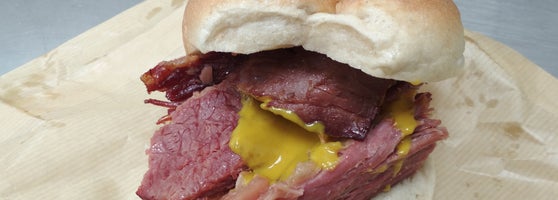 Beigel Bake - Bagel Shop in Tower Hamlets