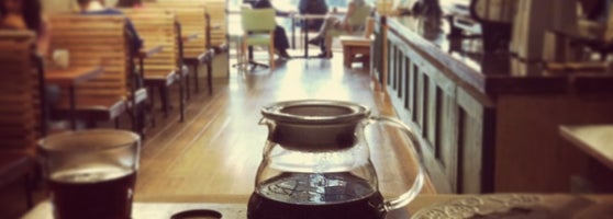 Platform 7 Coffee - Coffee Shop in Vancouver