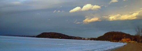 Mallett's Bay - Lake