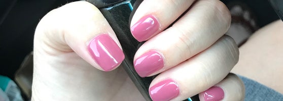 Cozy Nails - Nail Salon in Lincoln