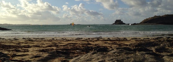 Plage de Bon Secours - Beach in Saint-Malo