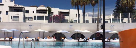 Ocean Club - Swimming Pool in Marbella