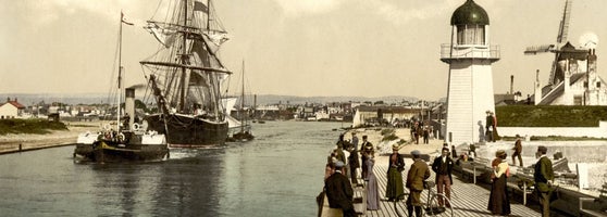 Littlehampton Railway Station (LIT) - Train Station in Littlehampton