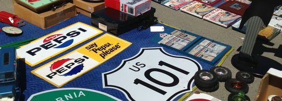 Alameda Point Antiques Faire - Flea Market in Alameda Point