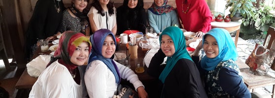 Warung Lela (Wale) - Noodle Restaurant