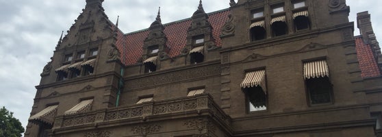 Pabst Mansion - History Museum in Avenues West