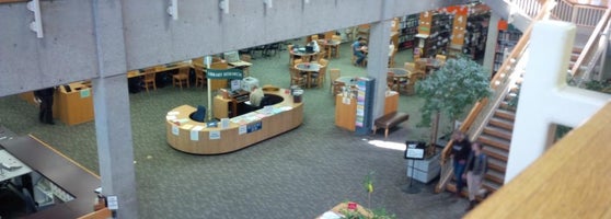 College of Alameda - Community College in West End