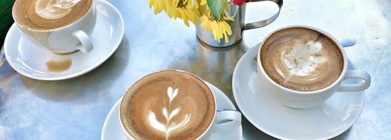 Café Cola'o - 31 tips from 637 visitors