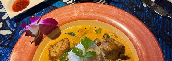 Mama's Fish House - Seafood Restaurant