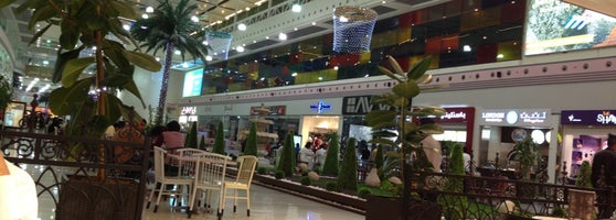 Localizer Mall | لوكالايزر - Shopping Mall in العليا