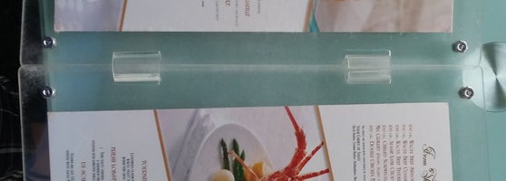 Java Paragon Hotel and Residences - Hotel in Dukuh Pakis